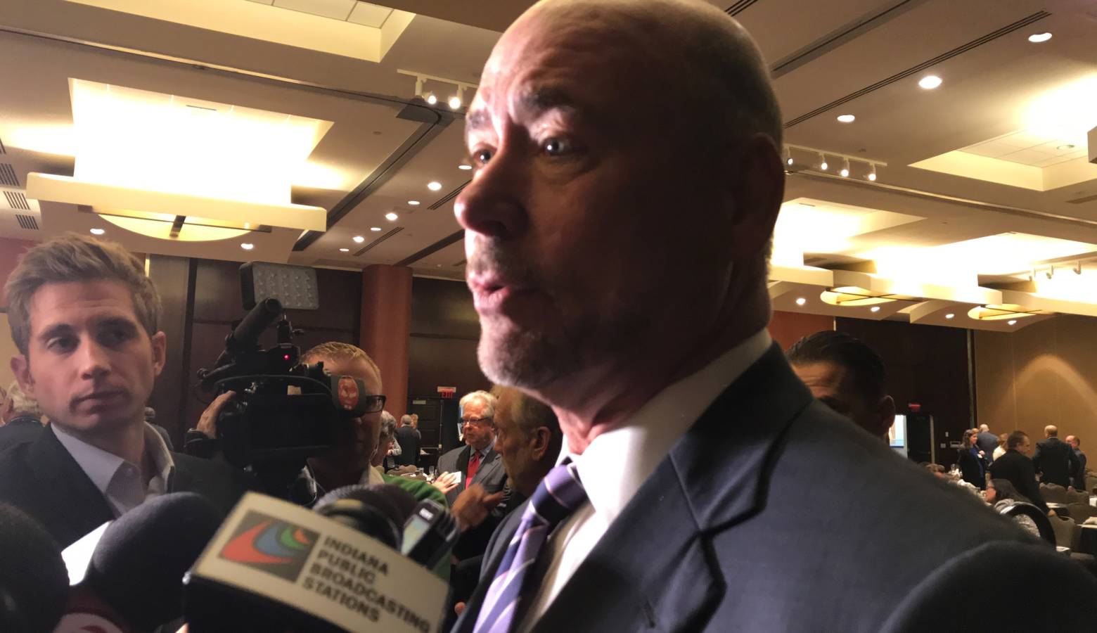 State Chamber of Commerce Wants Smoking Age Hike – Indiana Public Radio