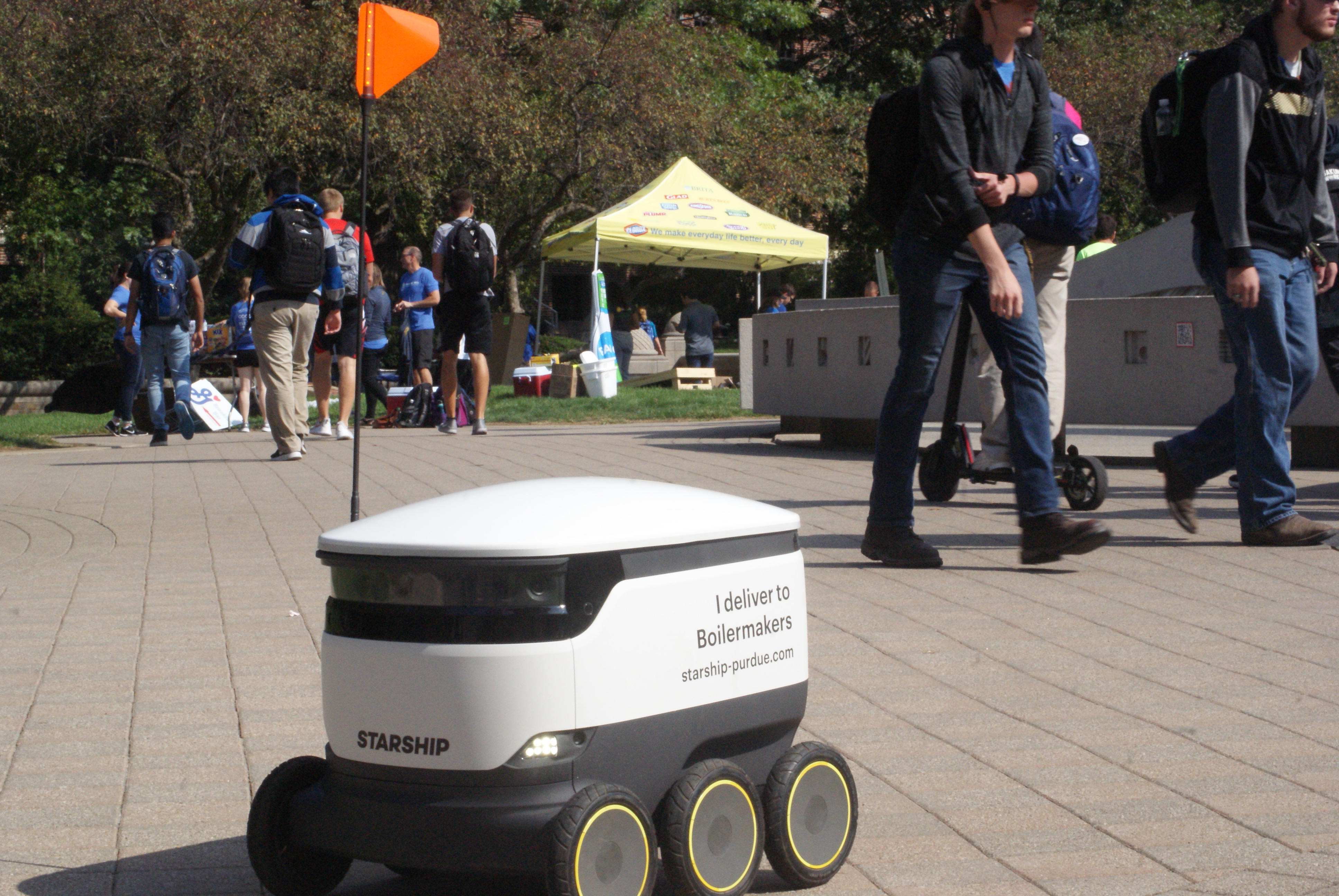 Autonomous Delivery Robots Arrive At Purdue – Indiana Public Radio