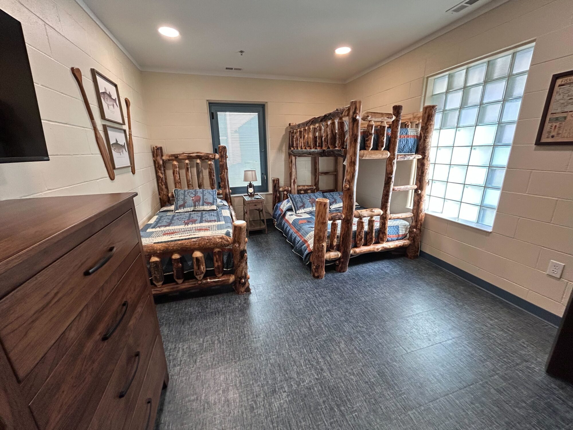 New unhoused family shelter opens in Muncie – Indiana Public Radio